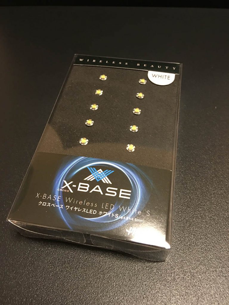 台の上でワイヤレスLEDが光る！X-BASE(クロスベース)レビュー| 写真で伝える情報サイト Photo力-フォトリョク-